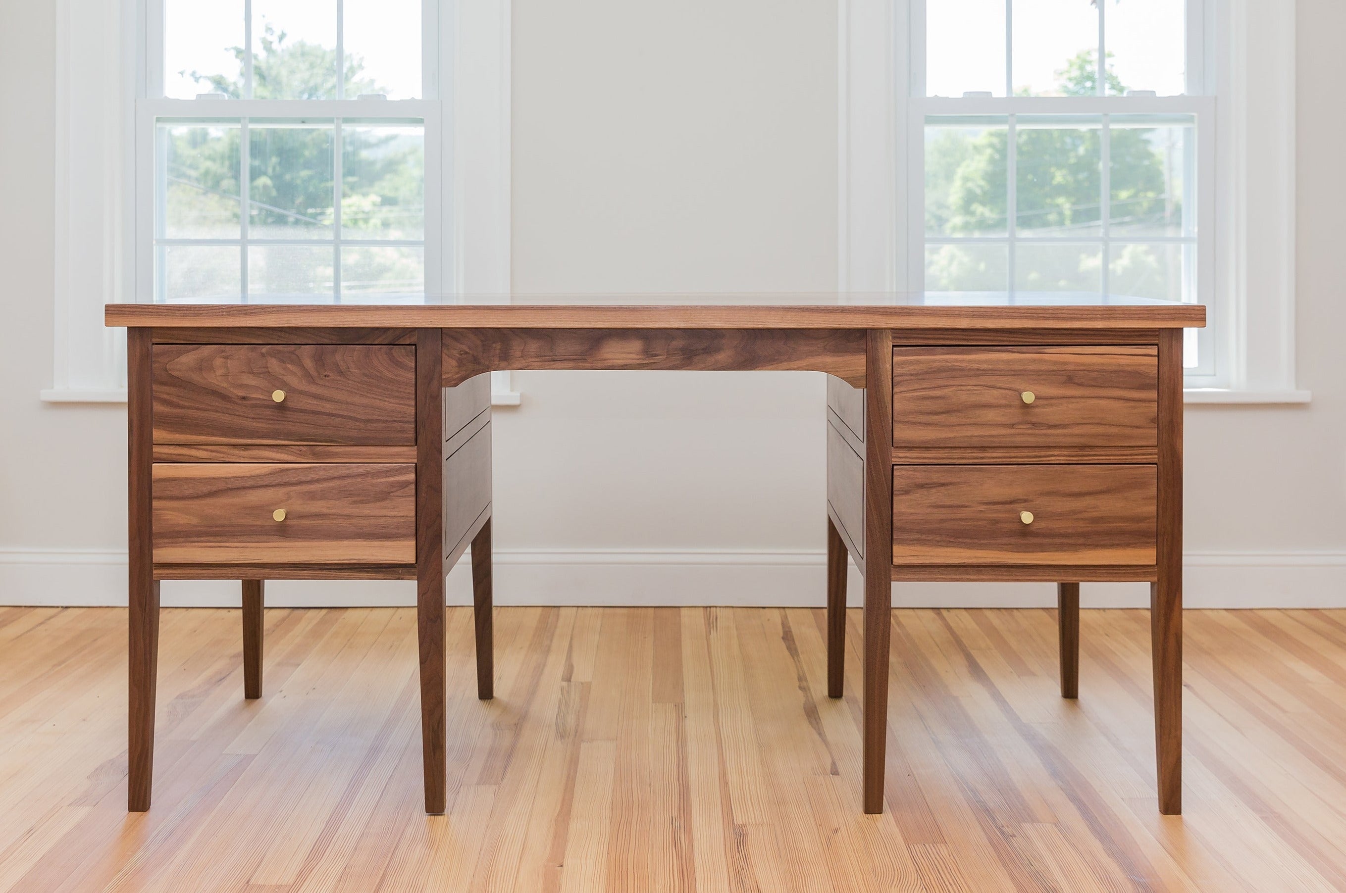 Desks – HUNT Country Furniture